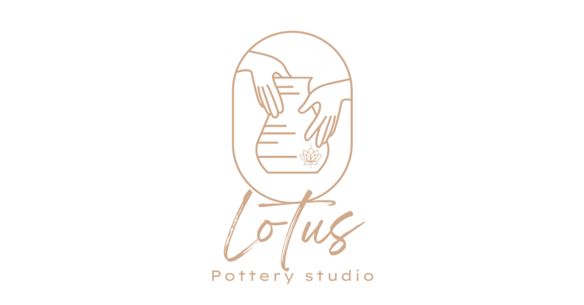 Pottenbakken op de draaischijf – Lotuspottery